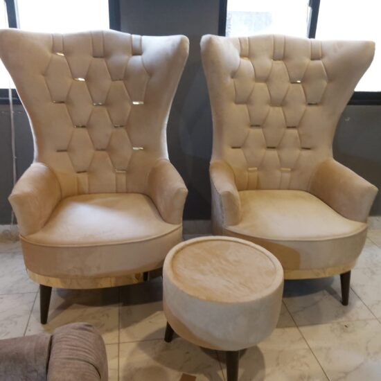 Deewan & bedroom chairs on sale in Karachi
